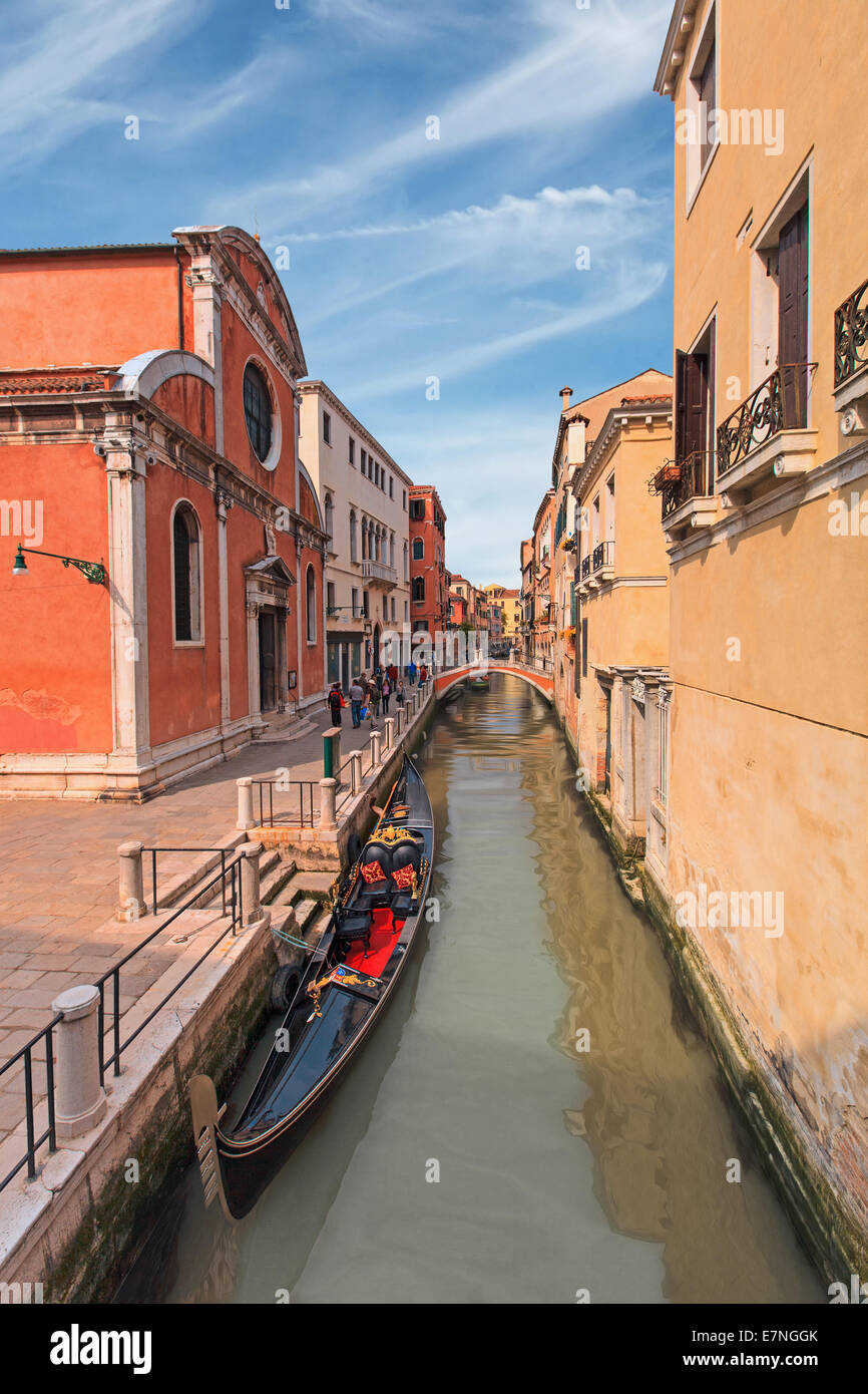 Gondola venecia hi-res stock photography and images - Alamy