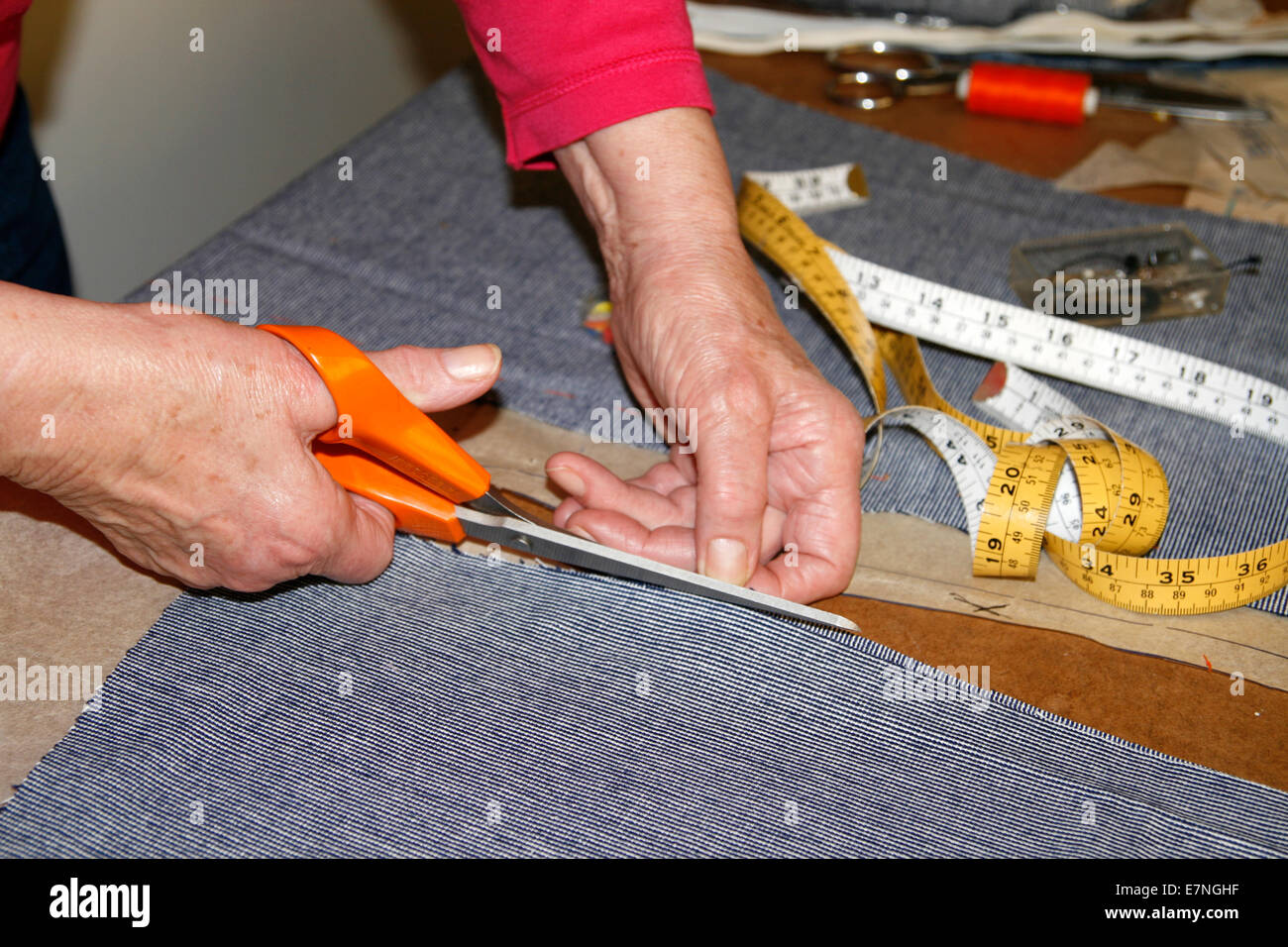 Dressmaking hi-res stock photography and images - Alamy