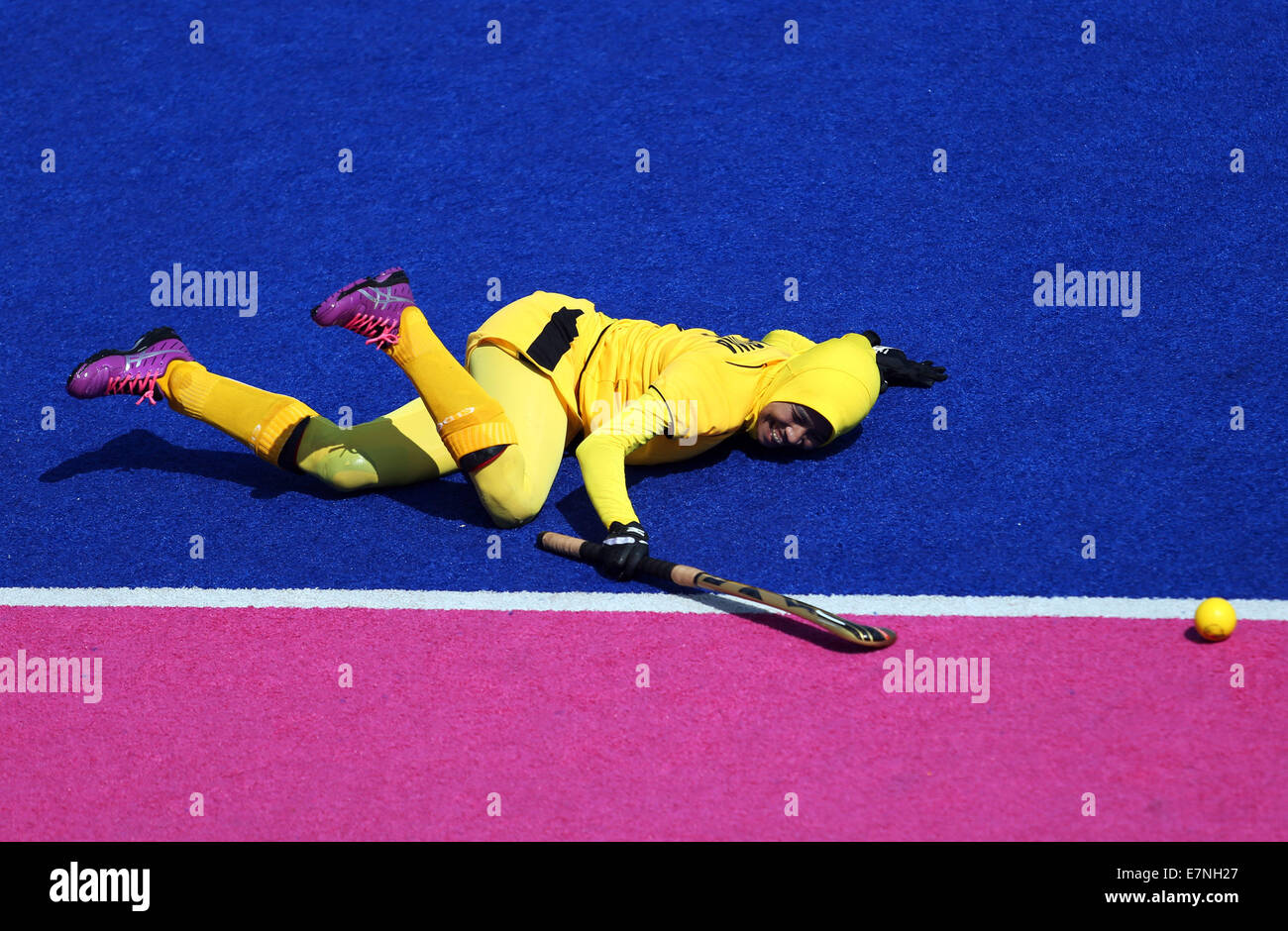 Incheon, South Korea. 22nd Sep, 2014. Raja Shabuddin Raja Norsharina B ...