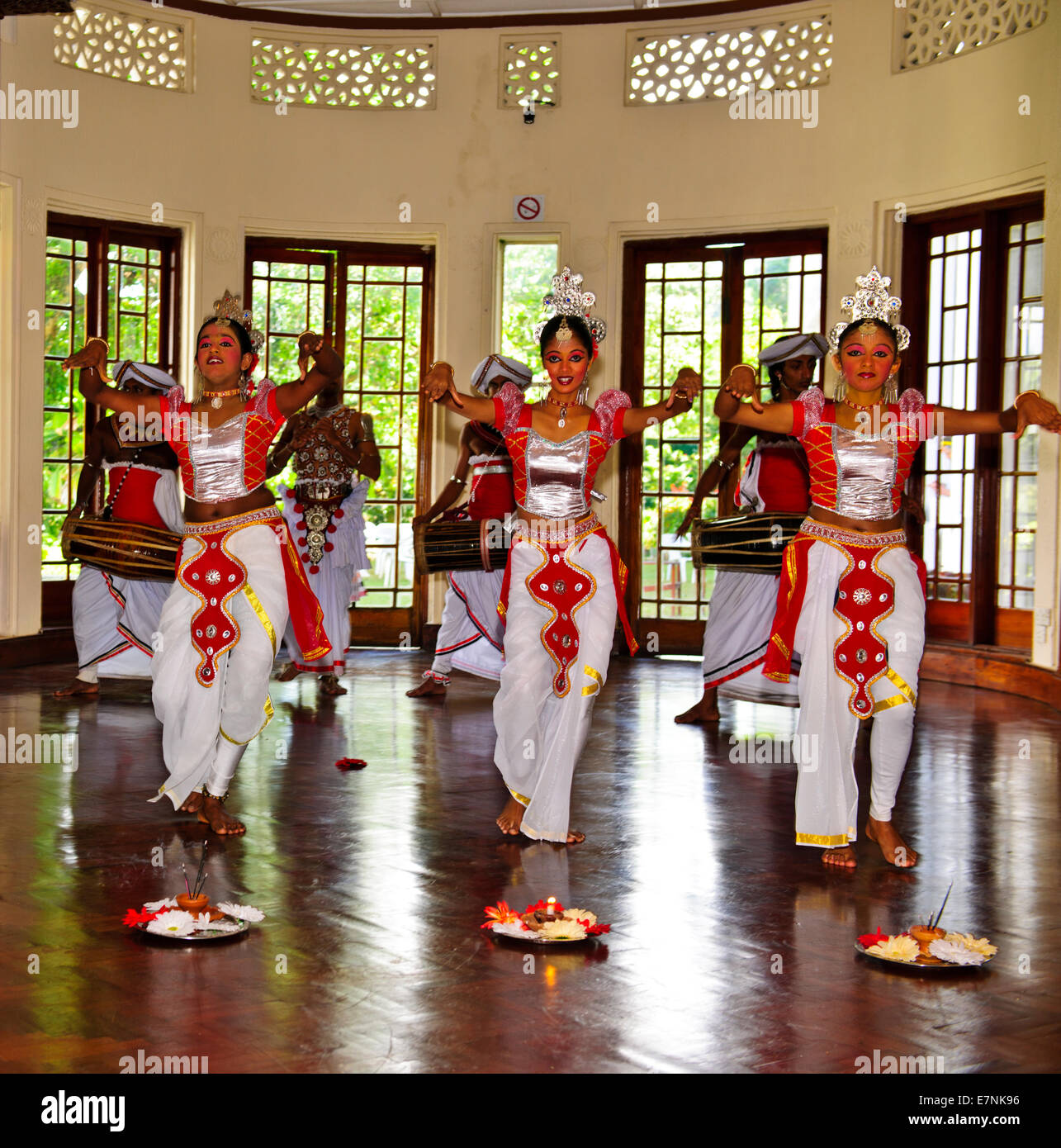 Kandyan Dancers in Costumes,The three classical dance forms differ in ...