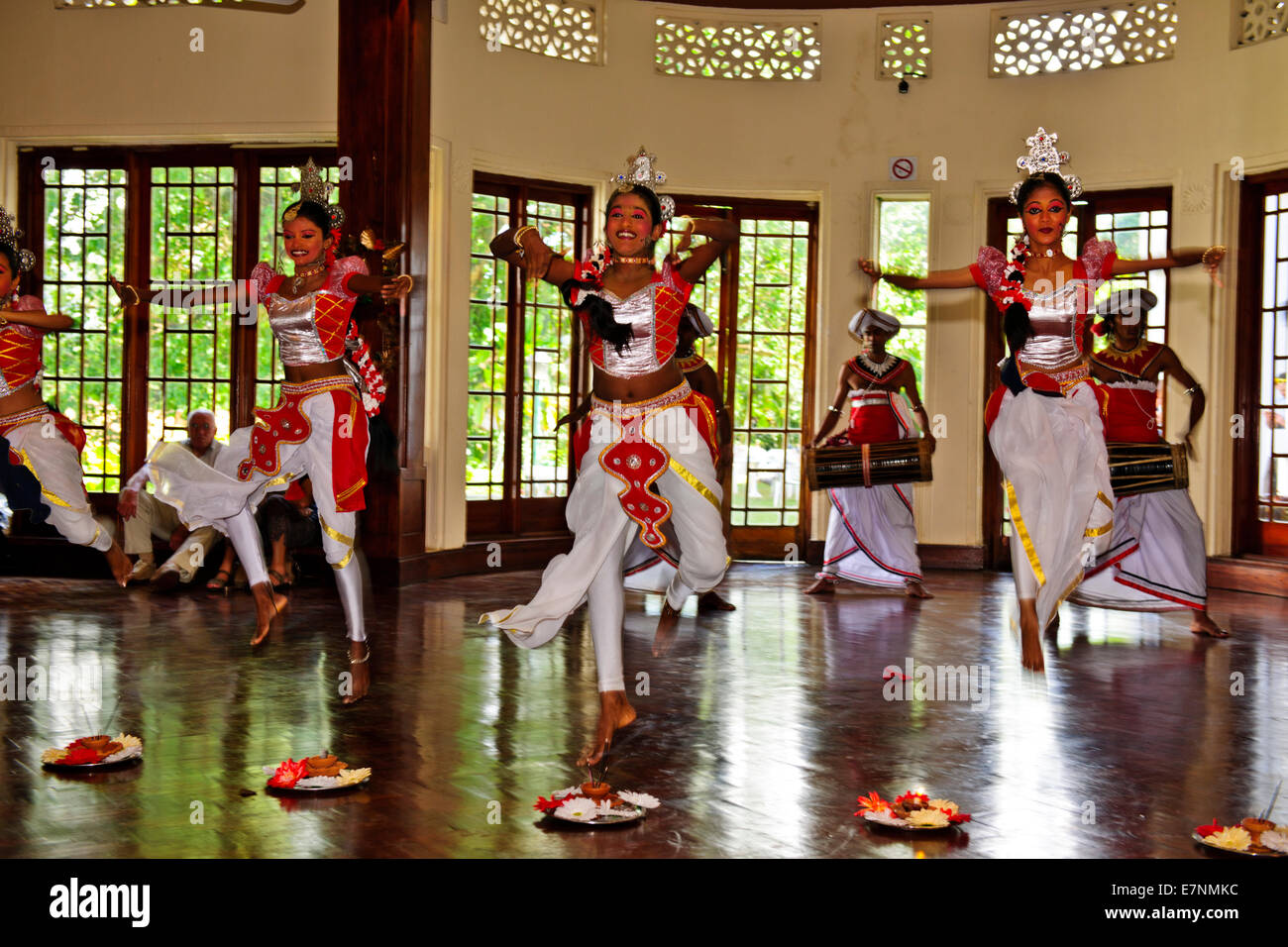 Kandyan Dancers in Costumes,The three classical dance forms differ in ...