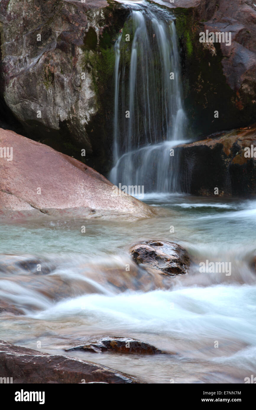 Qinling mountain in shaanxi province hi-res stock photography and ...