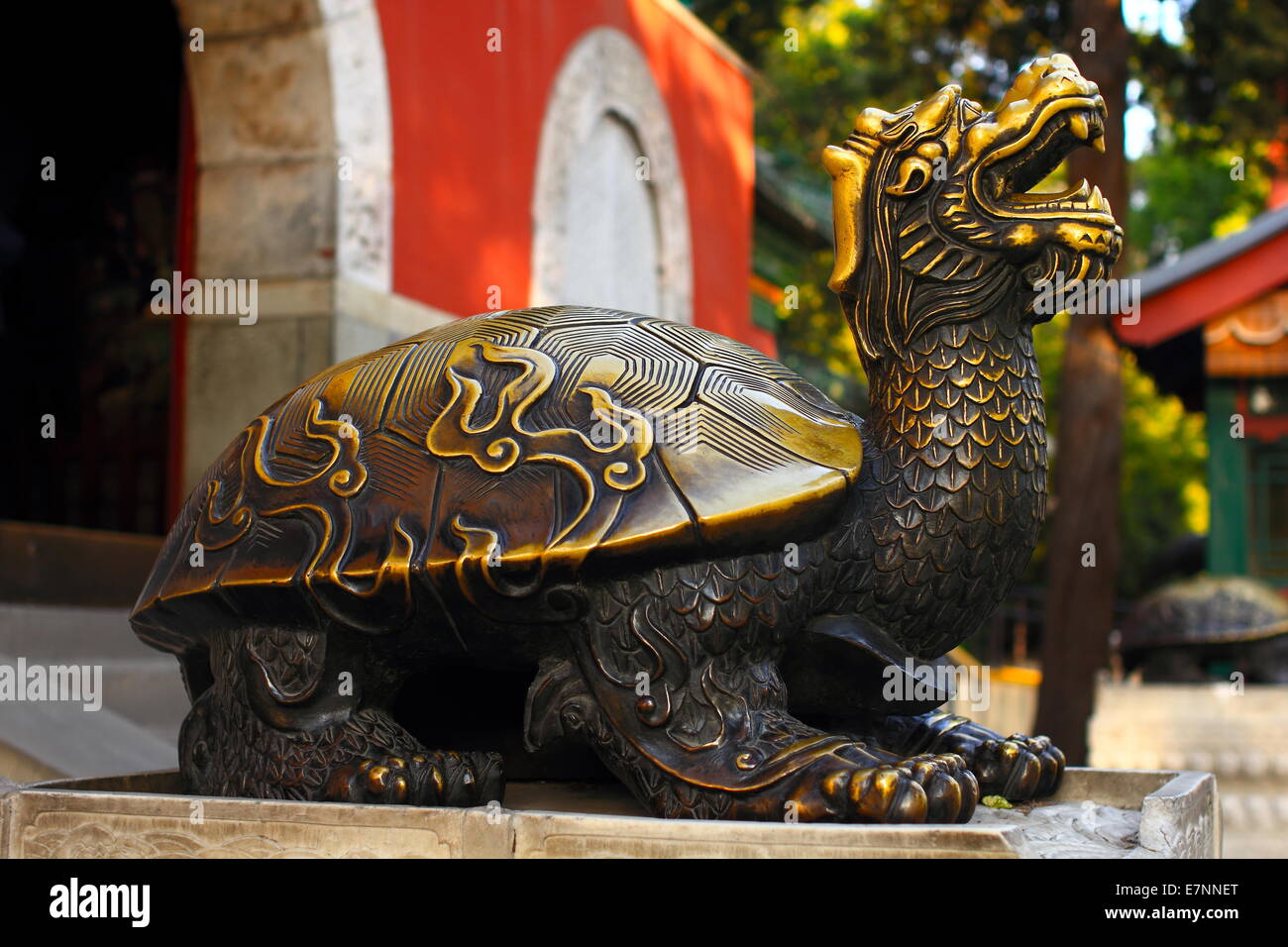 Tortoise sculpture Stock Photo - Alamy