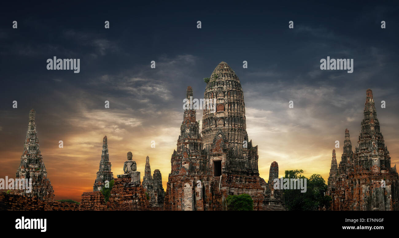 Asian religious architecture. Amazing panorama view of ancient Chai ...