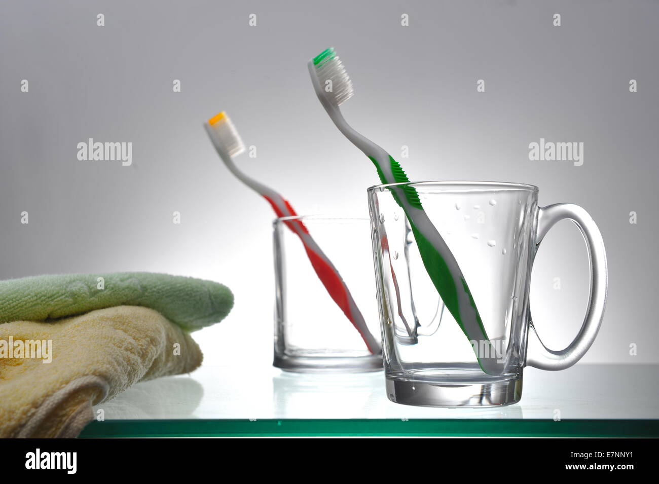 Toothbrush cup hi-res stock photography and images - Alamy
