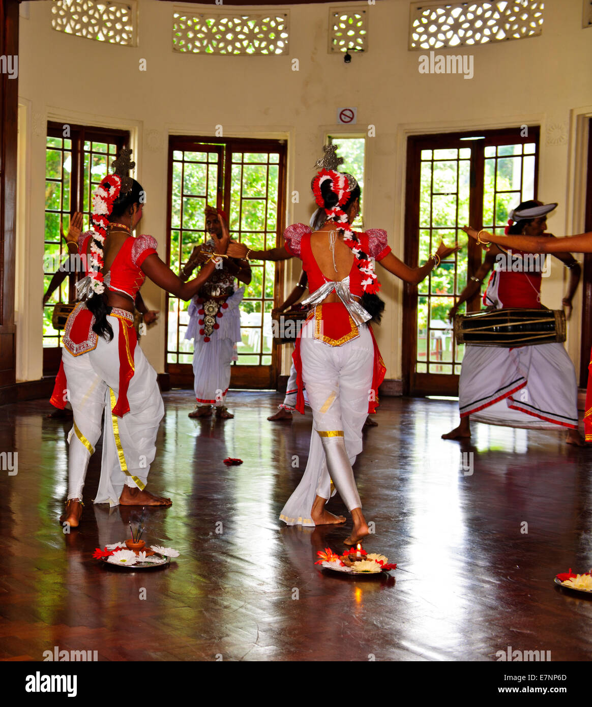 Kandyan Dancers in Costumes,The three classical dance forms differ in ...