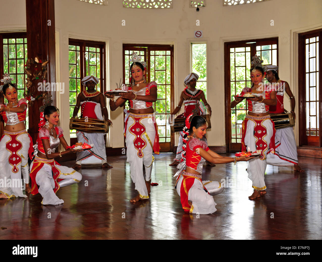 Kandyan Dancers in Costumes,The three classical dance forms differ in ...