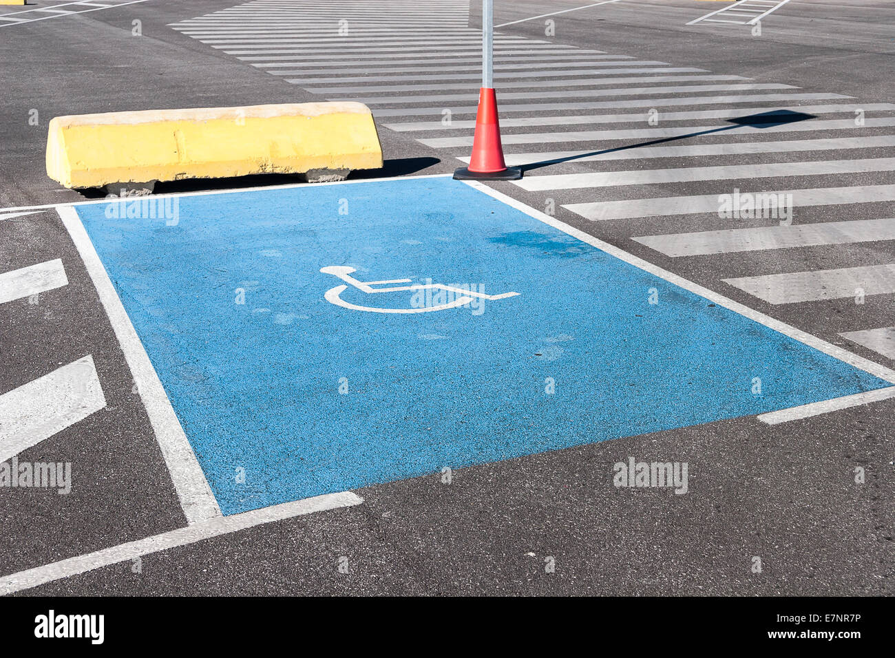 Disabled sign - road marking Stock Photo - Alamy