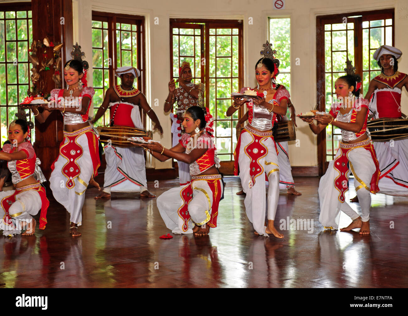 Kandyan Dancers in Costumes,The three classical dance forms differ in ...