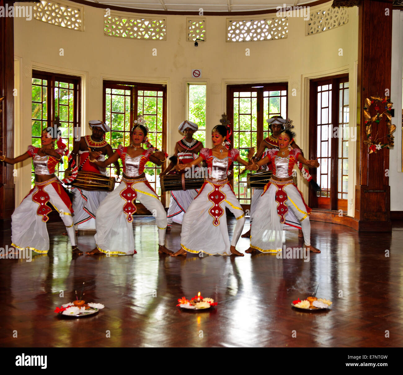 Kandyan Dancers in Costumes,The three classical dance forms differ in ...