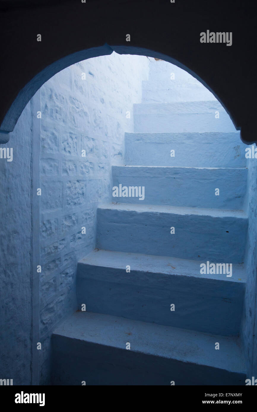 Stair architecture hi-res stock photography and images - Alamy