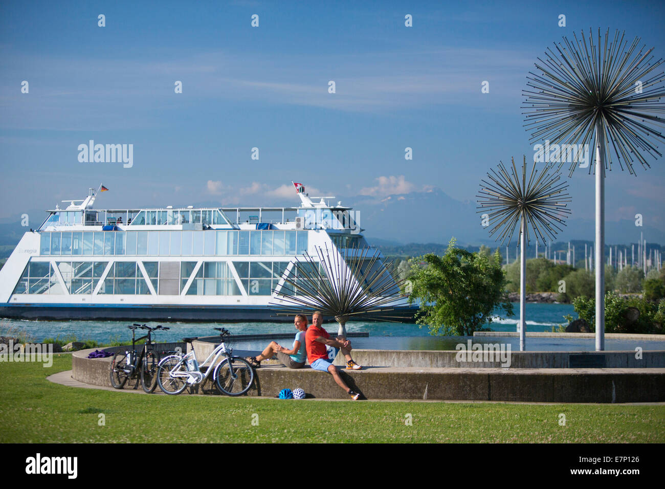 Lake Constance, biker, harbour, port, novel horn, heart route, bicycle ...