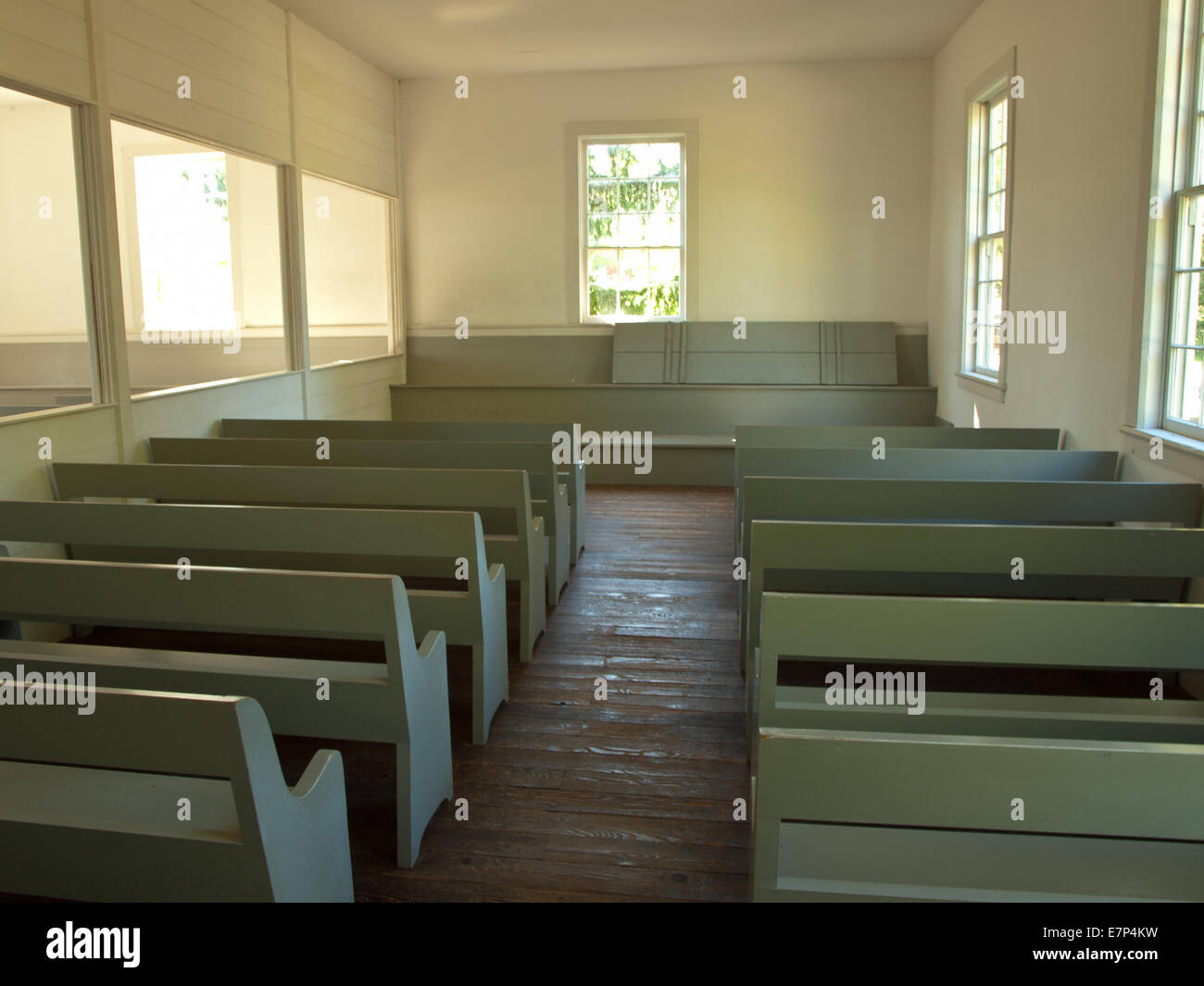 Community meeting hall hi-res stock photography and images - Alamy