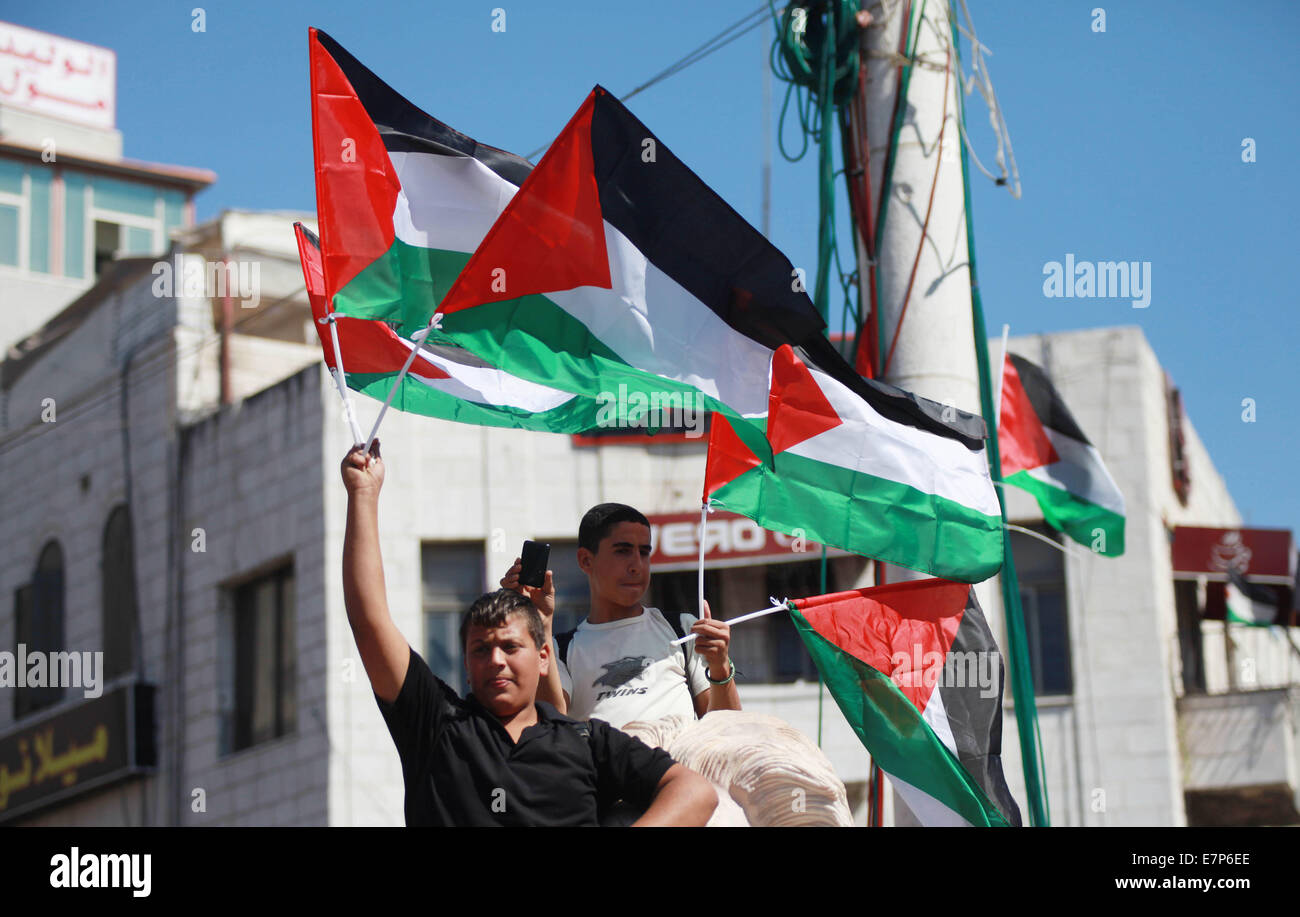 Ramallah, West Bank, Palestinian Territory. 23rd Sep, 2014. Palestinian ...