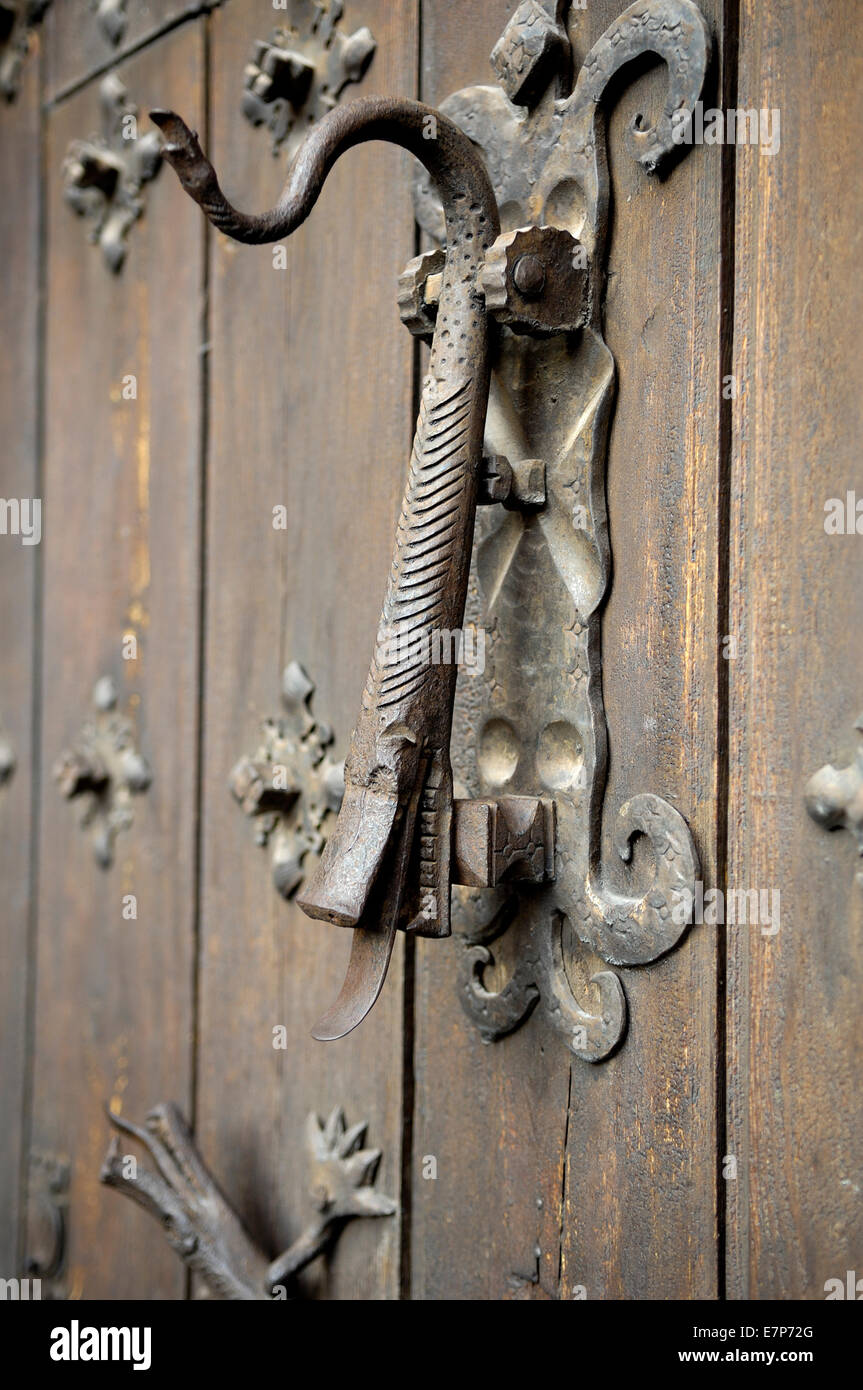Lizard Door Knocker High Resolution Stock Photography and Images - Alamy