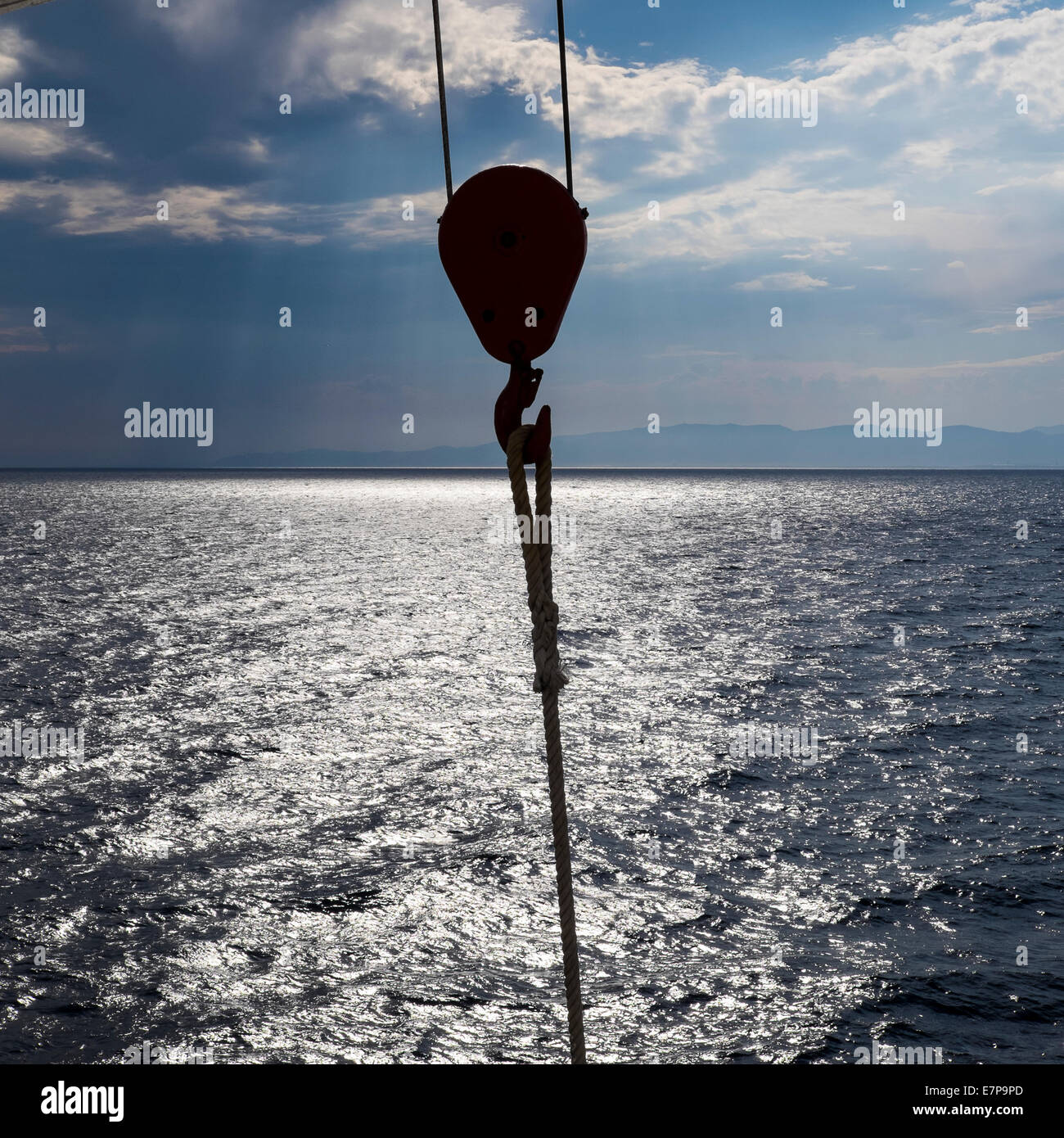 Ships tackle hi-res stock photography and images - Alamy