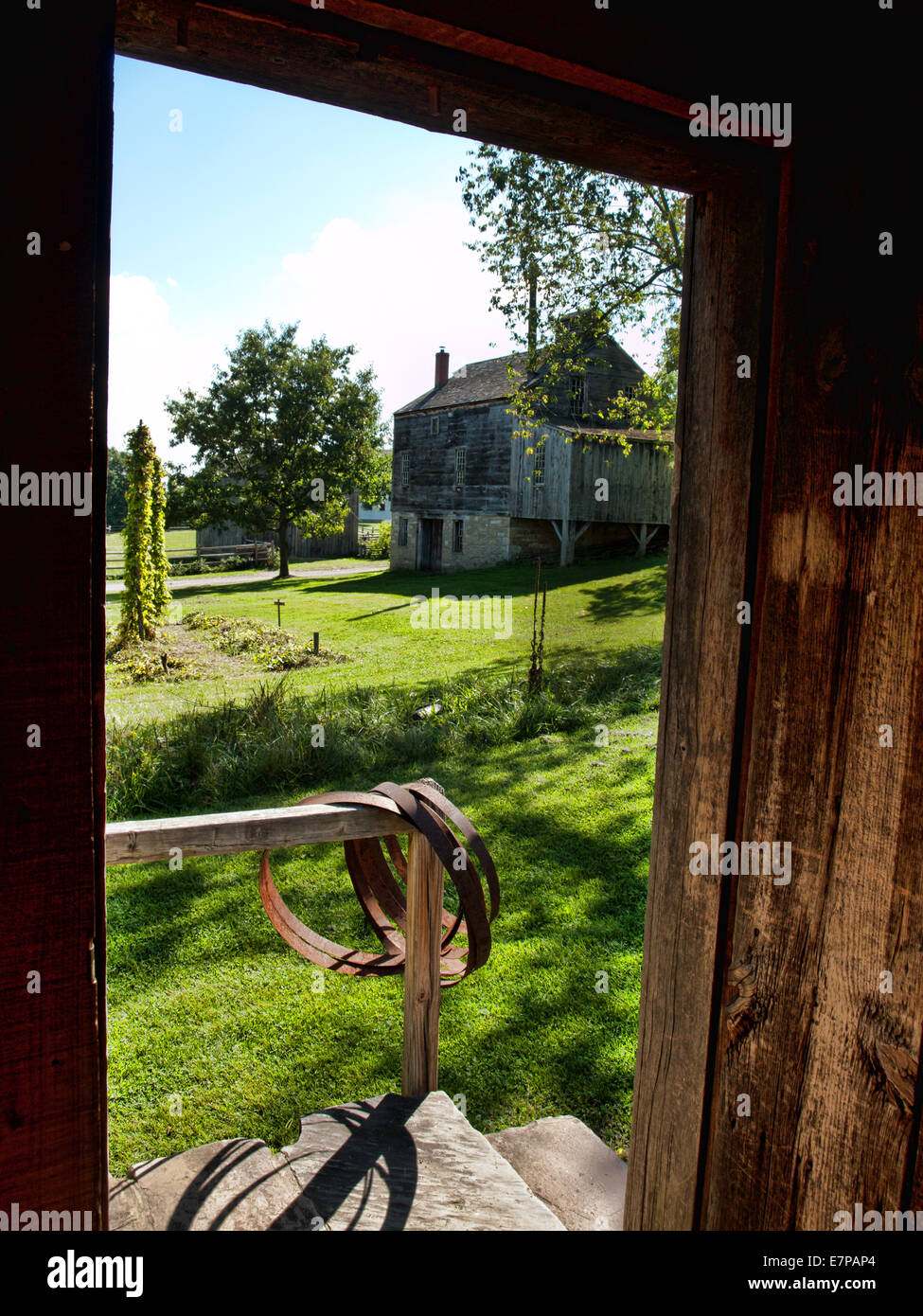 old fashioned quaint village Stock Photo - Alamy