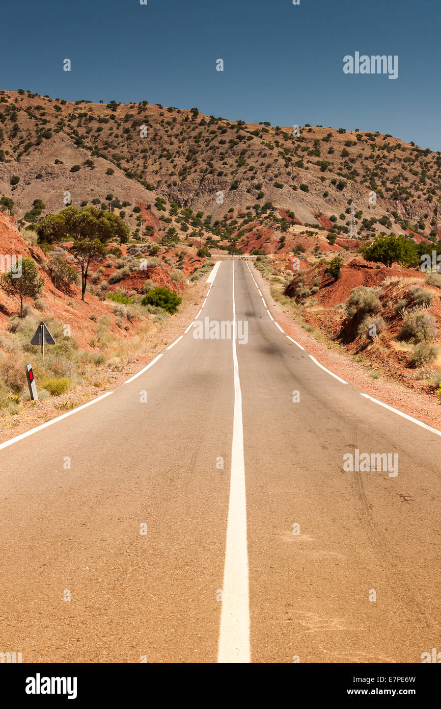 Montain montain montain montain scene hi-res stock photography and ...