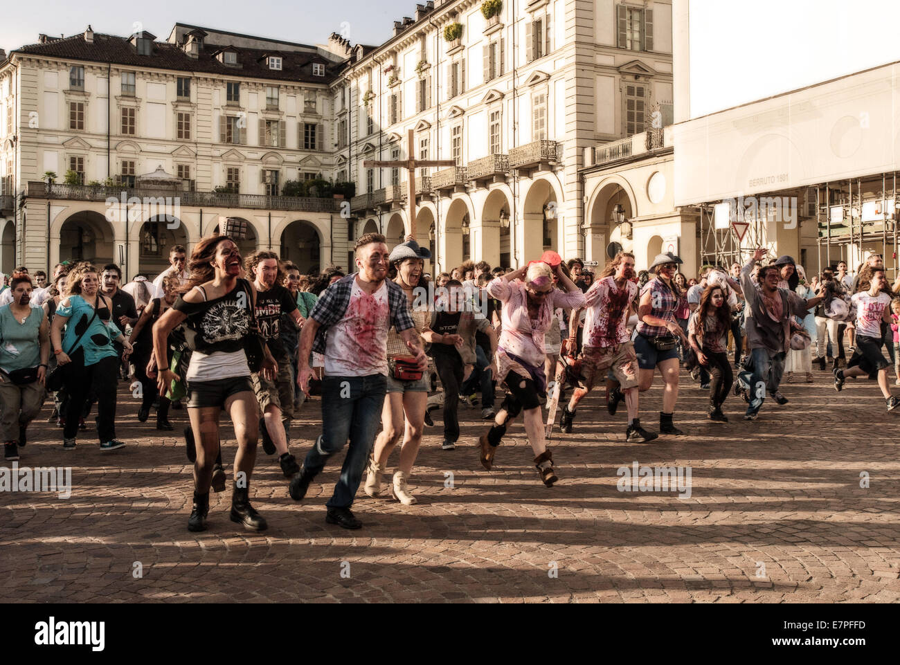 Zombie walk hi-res stock photography and images - Alamy