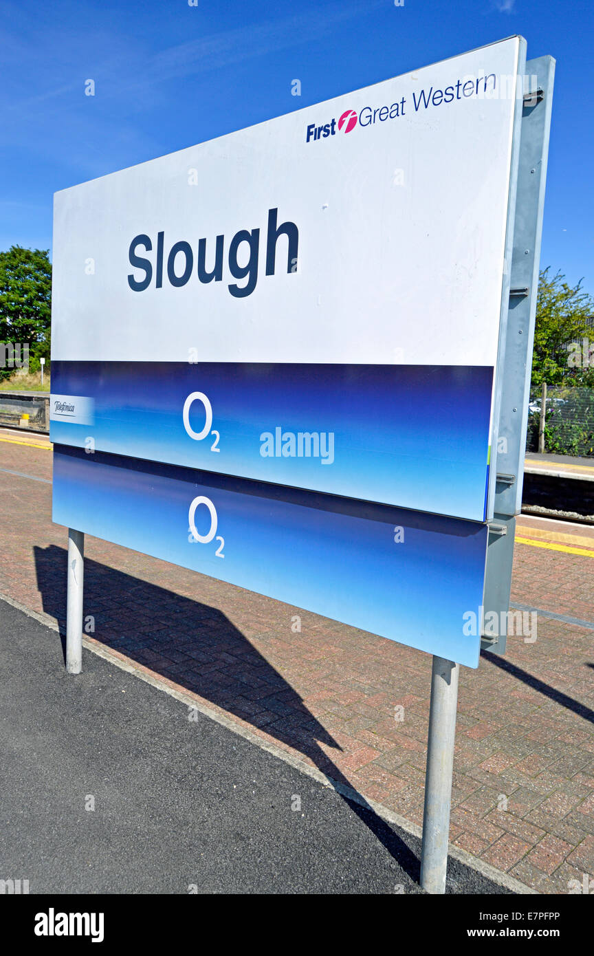 Slough railway station, Slough, Berkshire, England, United Kingdom ... Slough railway station, Slough, Berkshire, England, United Kingdom ...