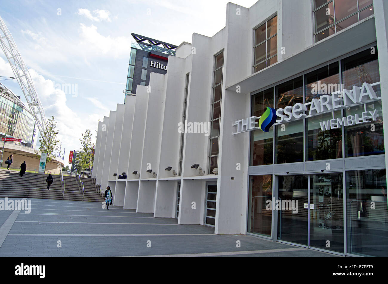 Wembley Arena Exterior High Resolution Stock Photography and Images - Alamy