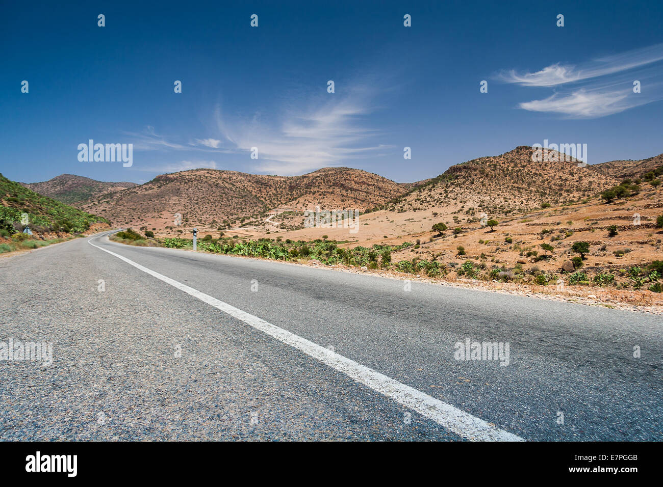 Morocco highway hi-res stock photography and images - Alamy