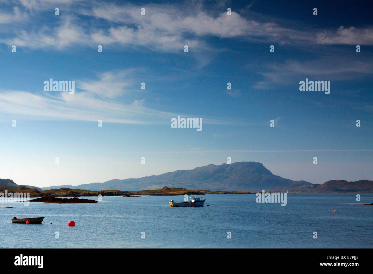 Cullipool luing hi-res stock photography and images - Alamy