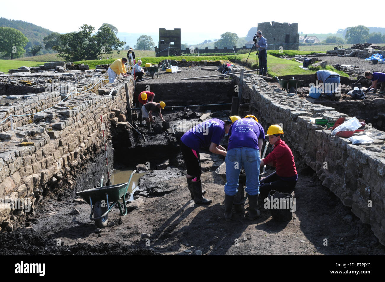 Archaeological dig vindolanda hi-res stock photography and images - Alamy