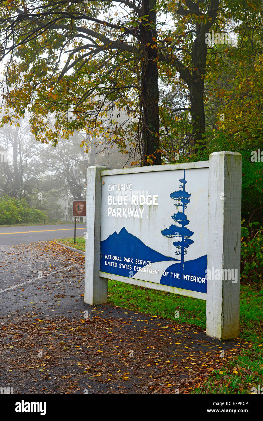 Welcome sign to the Blue Ridge Parkway Virginia VA State Stock Photo ...