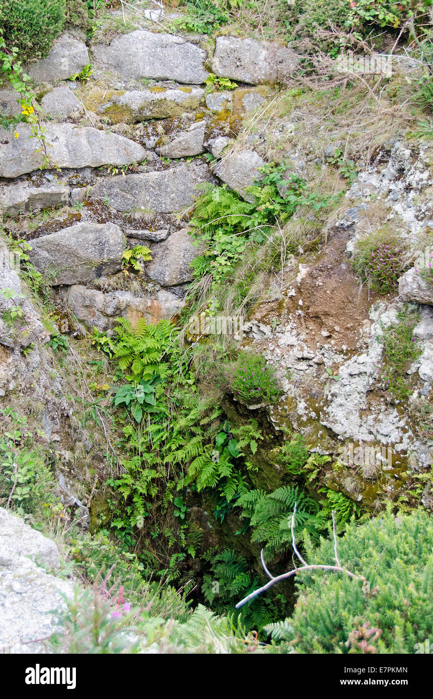 Disused mineshaft on Rosewall Hill near St Ives, Cornwall Stock Photo ...