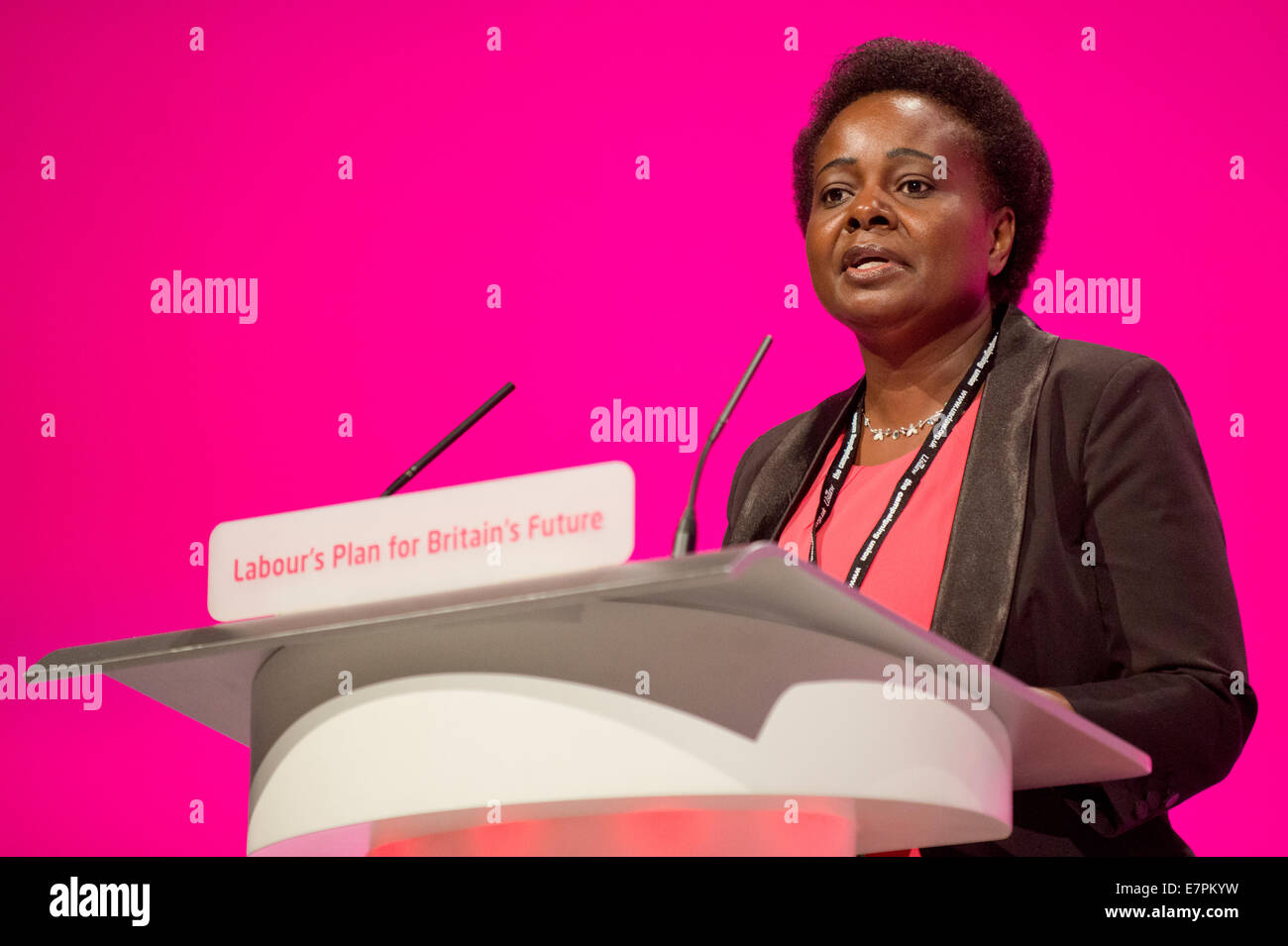 Women in leadership panel hi-res stock photography and images - Alamy