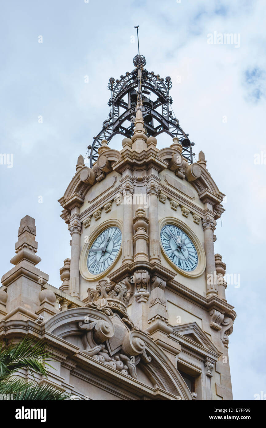 tipical architecture of the Spanish city of Valencia Stock Photo - Alamy