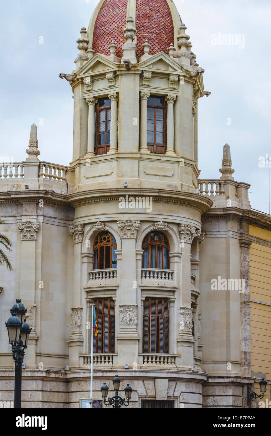 tipical architecture of the Spanish city of Valencia Stock Photo - Alamy