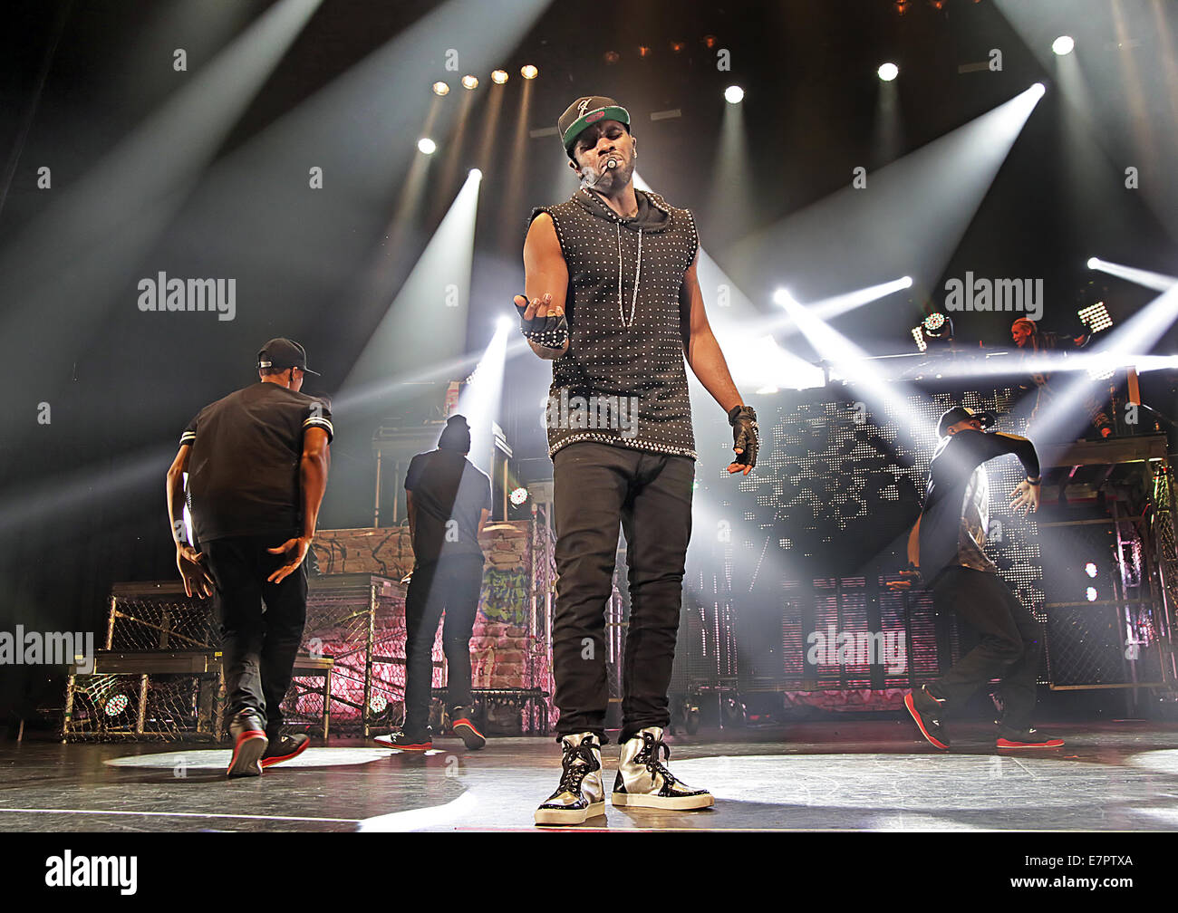 Jason Derulo performing live on stage at Manchester O2 Apollo Featuring ...