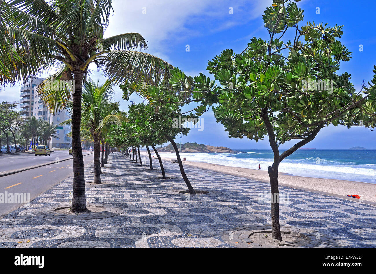 Rio sidewalk hi-res stock photography and images - Alamy