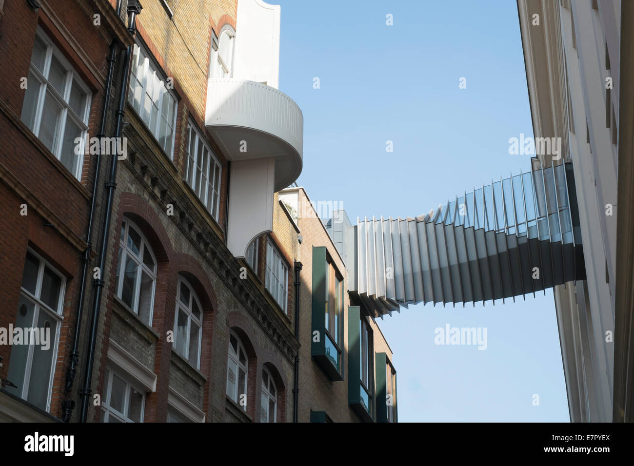 The Bridge of Aspiration at London's Royal Ballet Stock Photo - Alamy