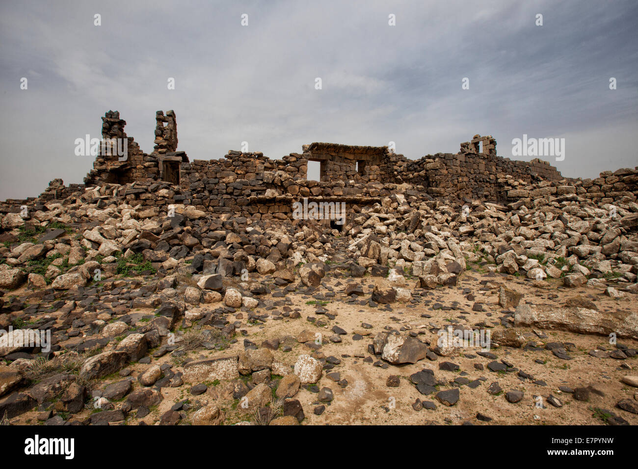 Umm el jimal hi-res stock photography and images - Alamy