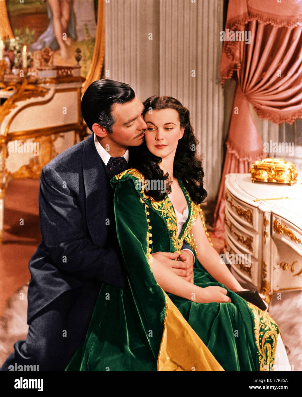Vivien leigh gone with the wind dress hi-res stock photography and images - Alamy