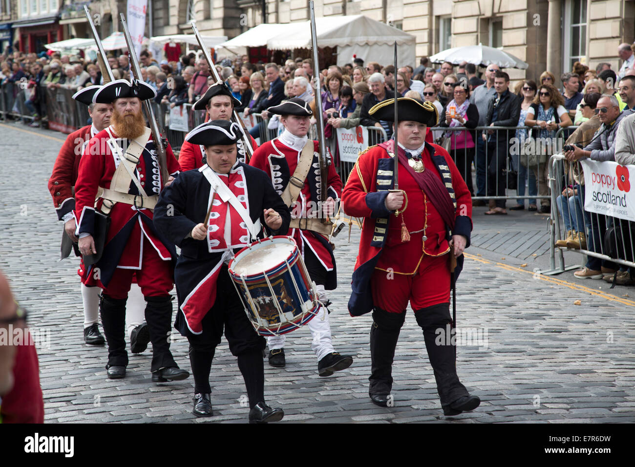 Soldiers Redcoats High Resolution Stock Photography and Images - Alamy