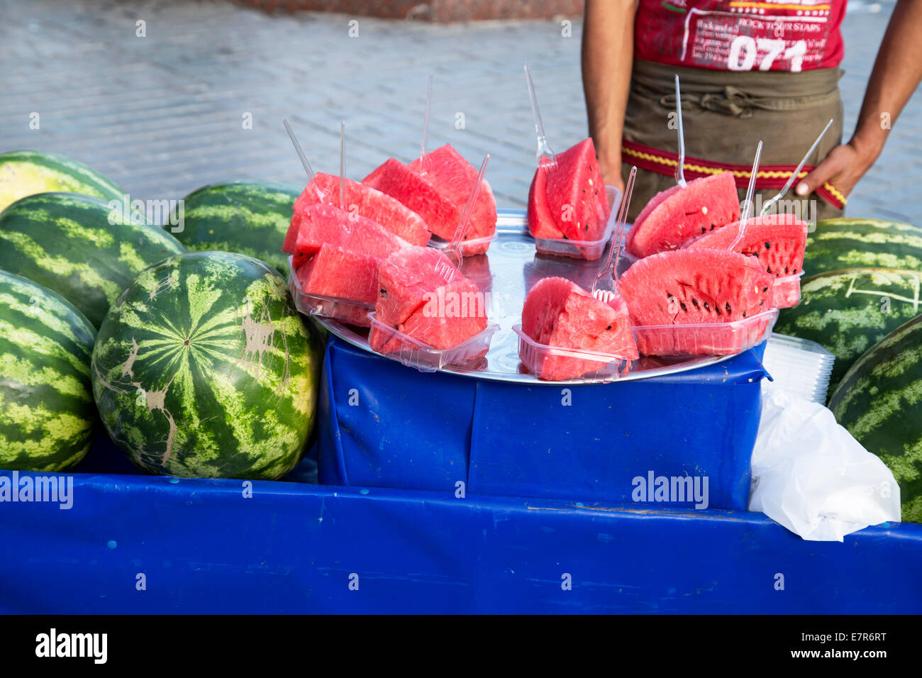 Business street hi-res stock photography and images - Alamy