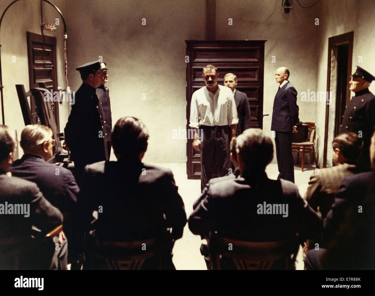 Electric chair death hi-res stock photography and images - Alamy