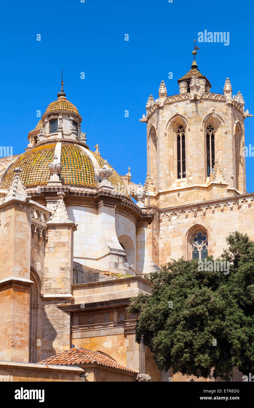 History of roman catholic church hi-res stock photography and images ...