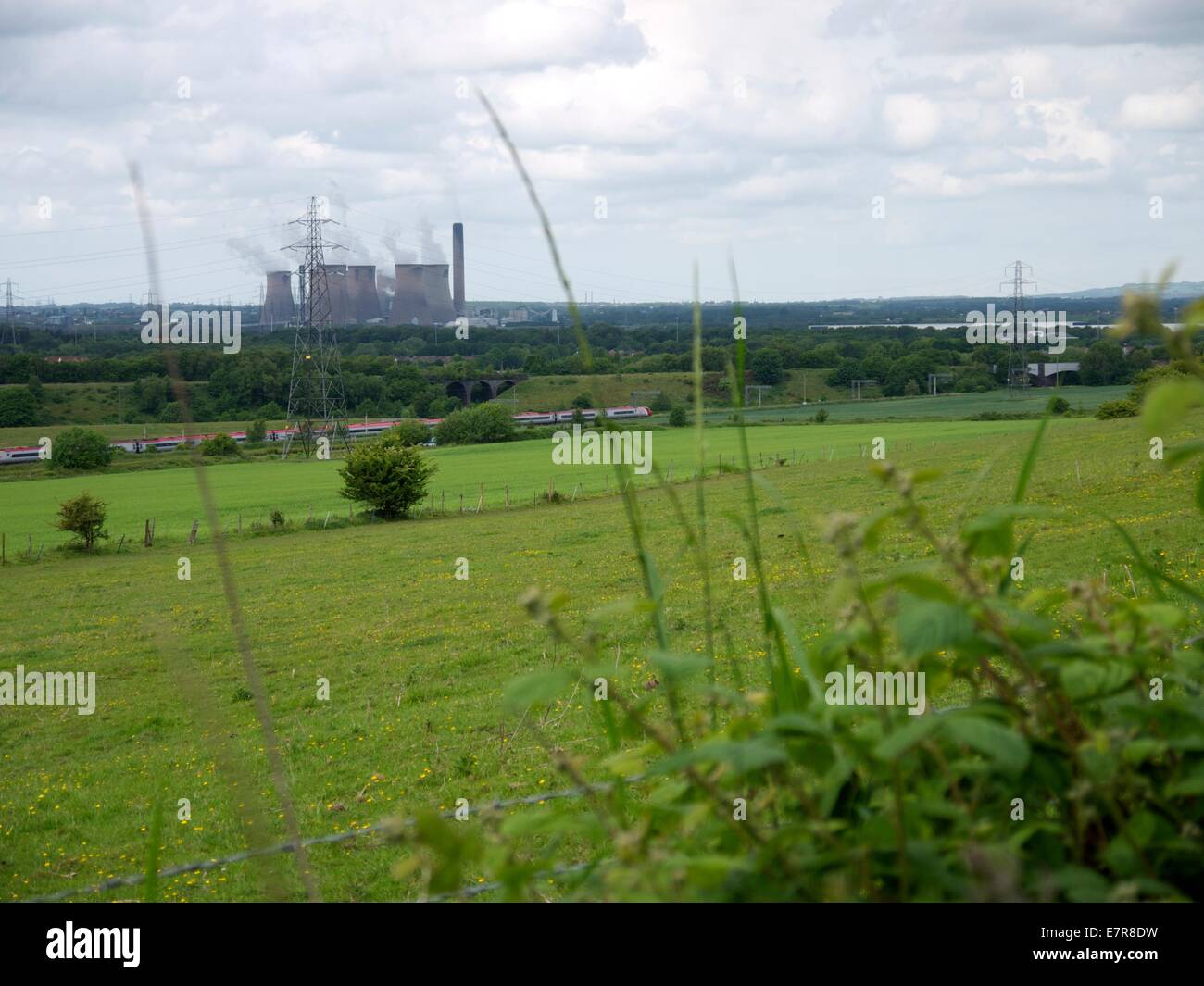 Field trains hi-res stock photography and images - Alamy