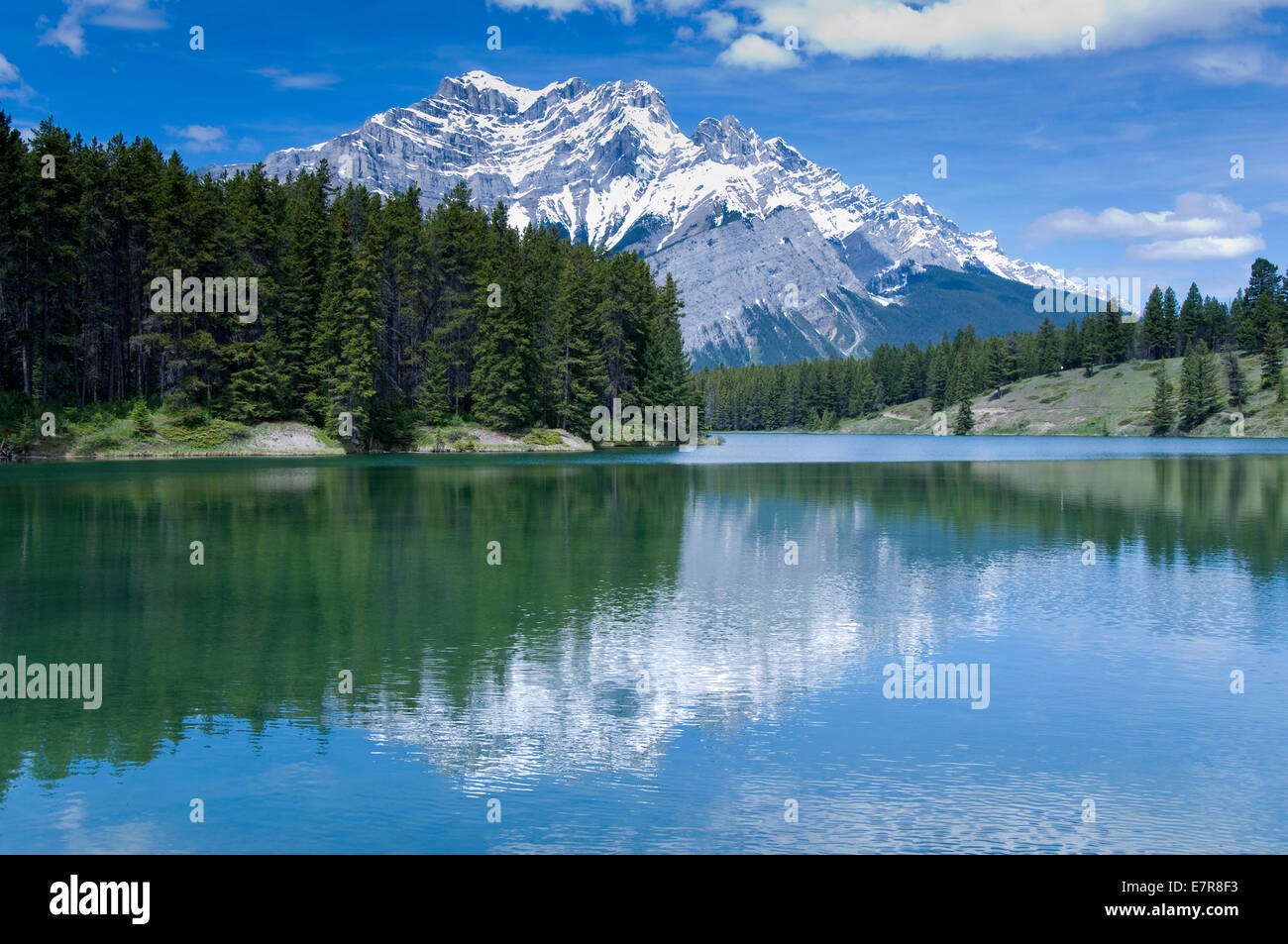 Johnson Lake, Banff, Alberta, Canada Stock Photo - Alamy