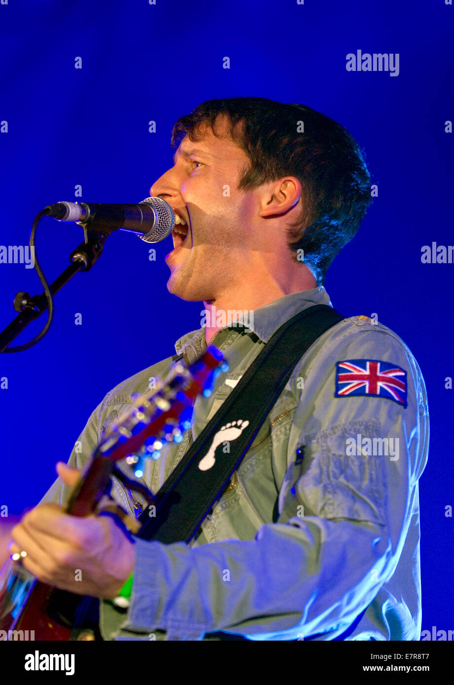 Blunt instrument hi-res stock photography and images - Alamy