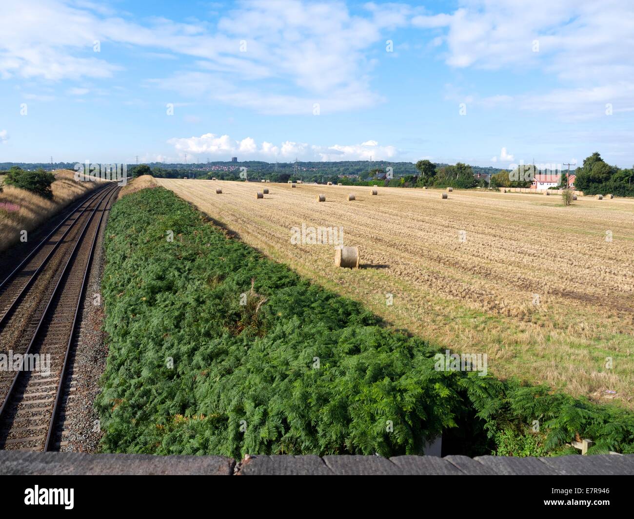Field railway hi-res stock photography and images - Alamy