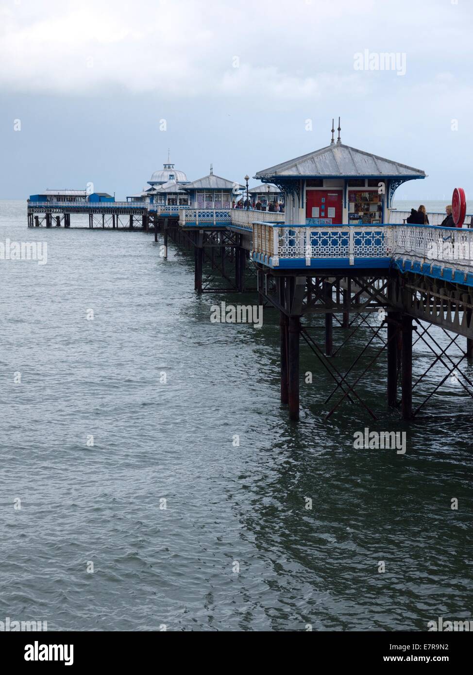 Tide out vertical hi-res stock photography and images - Alamy