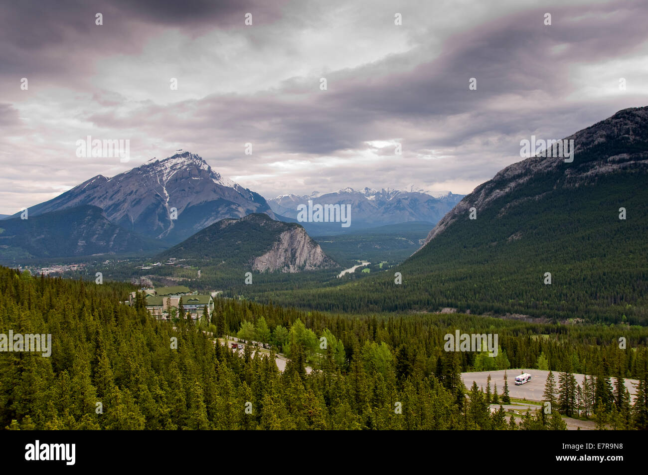 Banff gondola view hi-res stock photography and images - Alamy