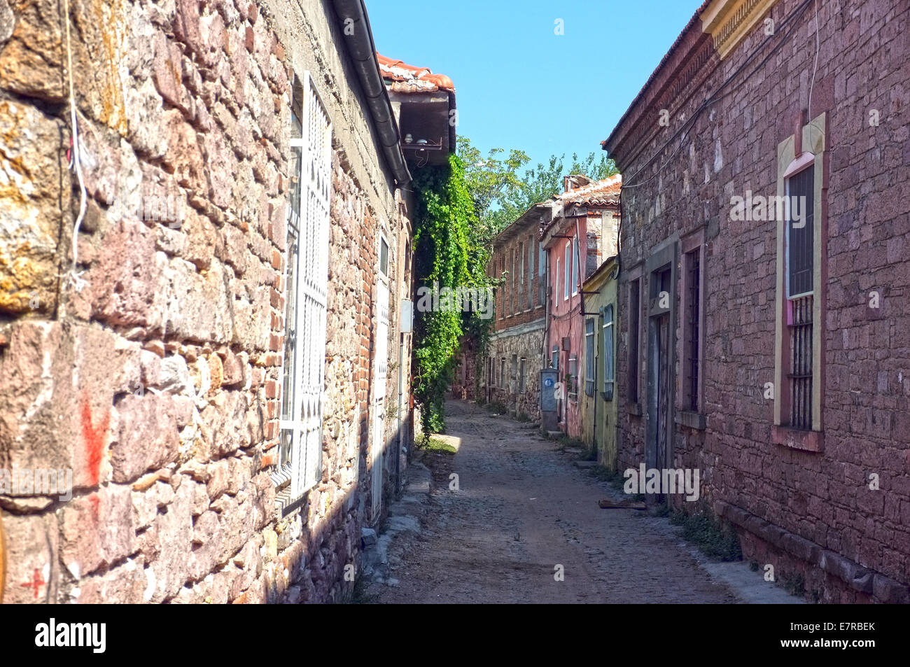Narrow village path between hi-res stock photography and images - Alamy