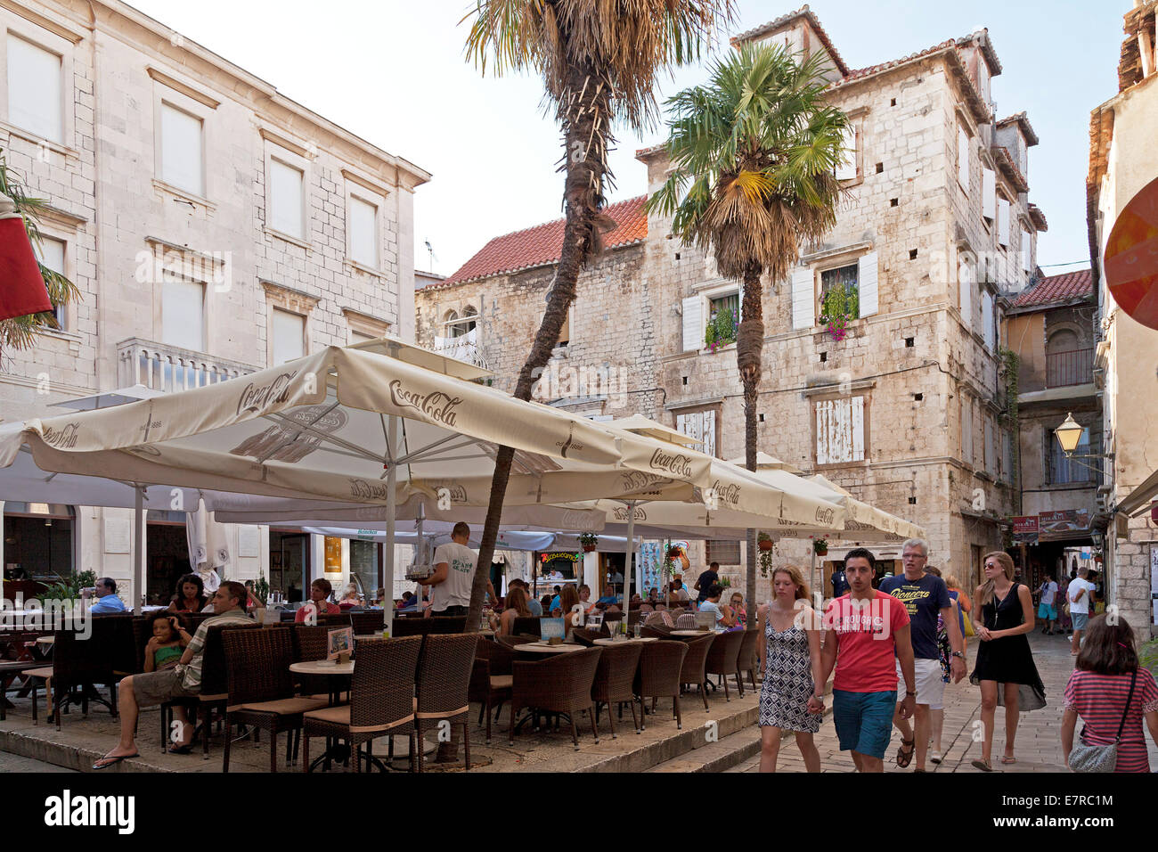 restaurant in the old town, Trogir, UNESCO World Heritage Sight ...